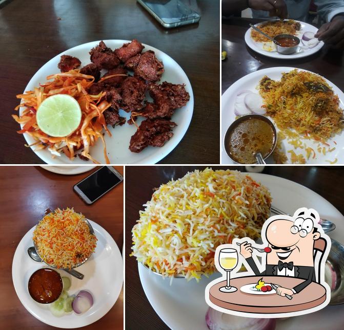 Manpasand Biryani House, Karad, Malkapur Main Road - Restaurant reviews