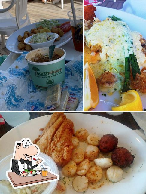 Blue Parrot Ocean Front Cafe - Restaurant menu, prices and reviews