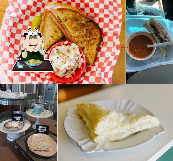 Happy Camper Cafe, Purcell - Restaurant menu, prices and reviews