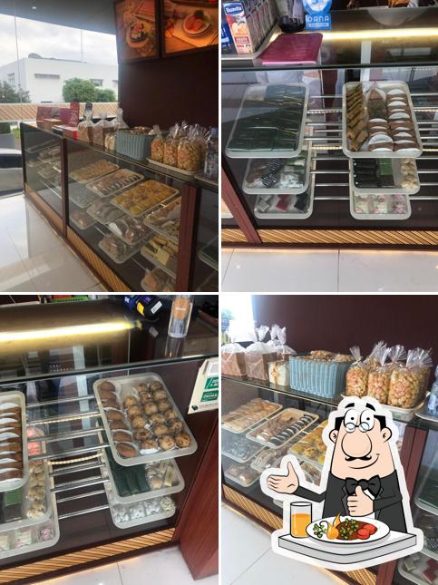 Monami Bakery Bsd, Tangerang - Restaurant reviews