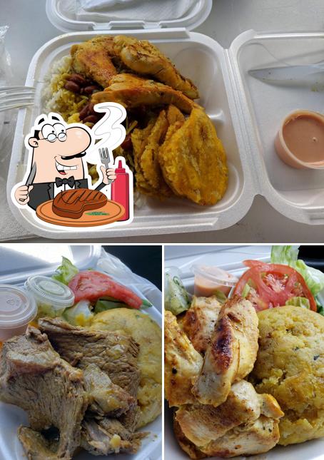 Mr. Mofongo, 6440 Edgewater Dr in Orlando - Restaurant menu and reviews