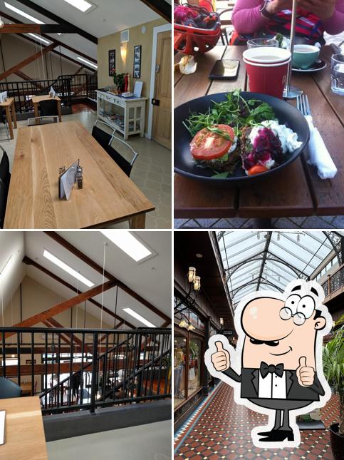 Mitchelli's Cafe Rinato in Christchurch - Restaurant menu and reviews