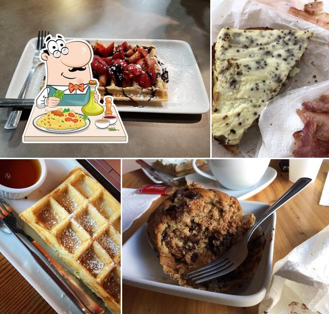 Benelux Cafe, 402 Oberlin Rd #118 in Raleigh - Restaurant menu and reviews