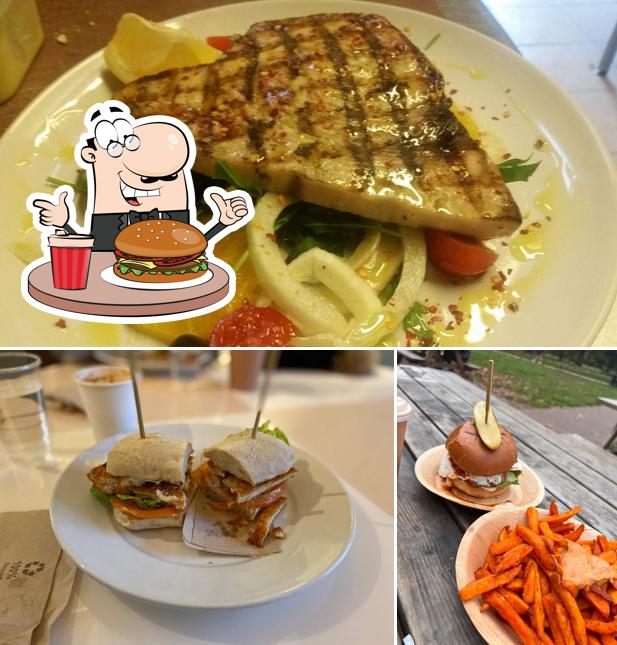 Pear Tree Cafe, Windmill Dr in London - Restaurant reviews