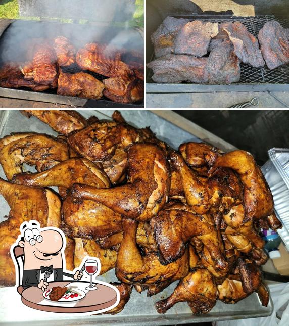 Thomas and Thomas BBQ, 4600 Lyons Ave in Houston - Restaurant menu and ...