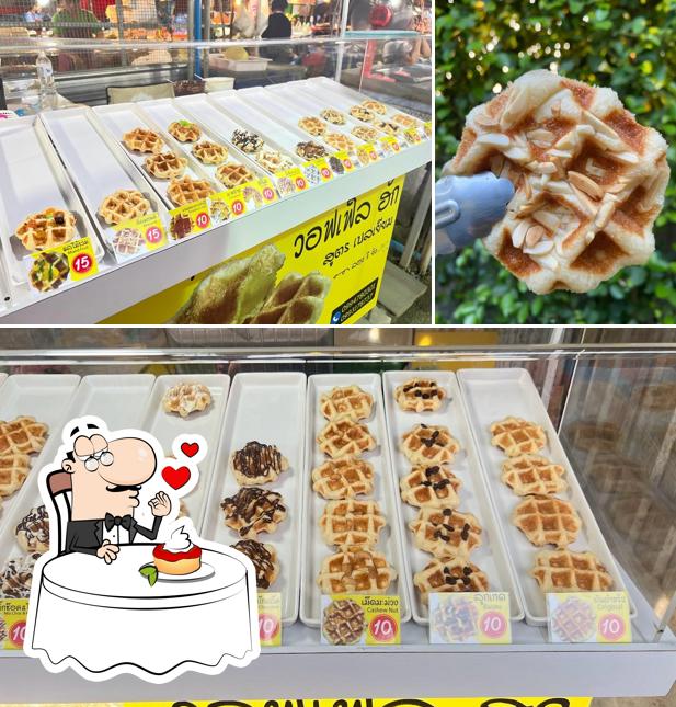 Waffle hug วอฟเฟิล ฮัก สาขา ตลาดนัดลุงหนู, Rayong - Restaurant reviews