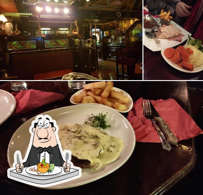 Sean Tierneys Bar and Restaurant, 13 O'Connell St in Clonmel ...