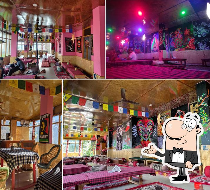 Pink Floyd Cafe Tosh, Sosan - Restaurant menu, prices and reviews