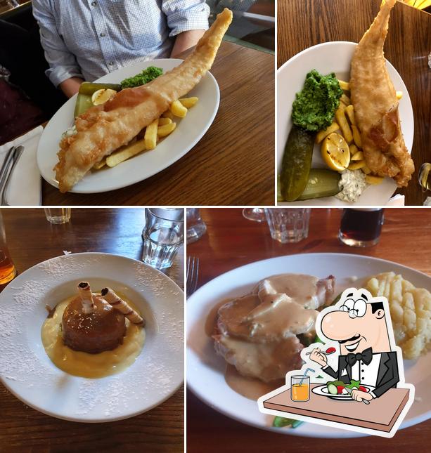The Phoenix Inn in Hartley Wintney - Restaurant menu and reviews