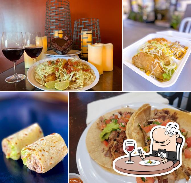 El Pueblo Mexican Food & Bar - Del Mar, 2673 Via De La Valle suite c in ...