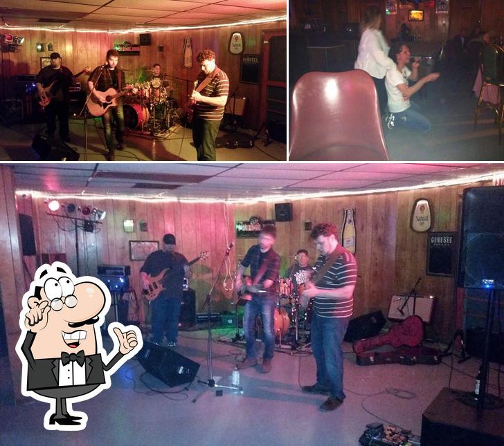 Ellerslie Tavern in Ellerslie - Restaurant reviews