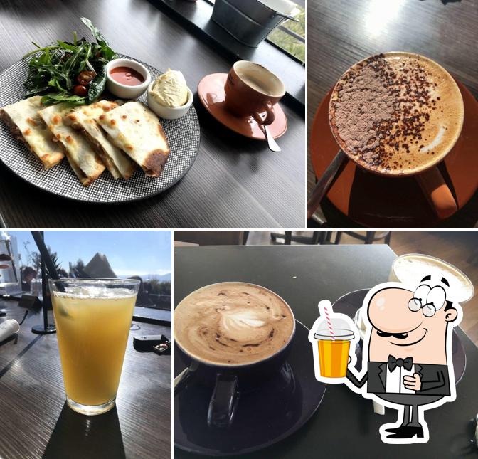 Redhill Cafe & Bar in Red Hill - Restaurant menu and reviews