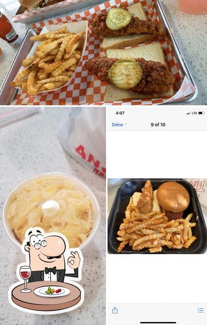 Angry Chickz, 5044 N West Ave in Fresno - Restaurant menu and reviews