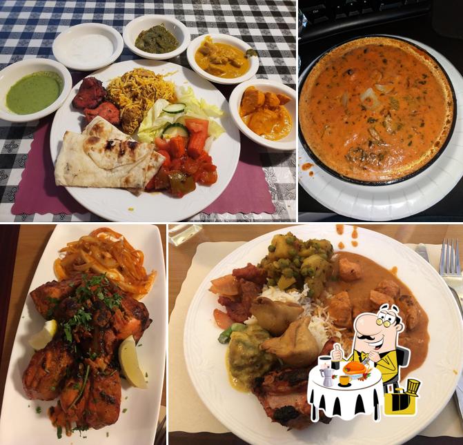 Pakwaan Indian Cuisine, Woodlake - Restaurant menu, prices and reviews