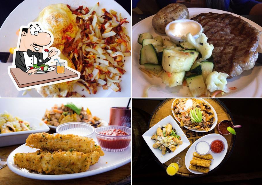 Mainstream Bar & Grill in Poway - Restaurant menu and reviews