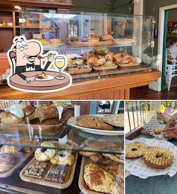 Curran Coffee, Tacoma - Restaurant menu, prices and reviews
