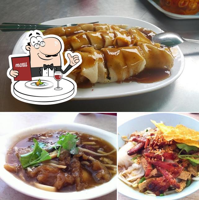 Salaphaddee (Spring Rolls & Fish Maw), Bangkok - Menú del restaurante ...