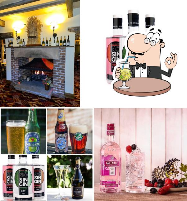 The Hesketh Arms, Rufford - Restaurant menu, prices and reviews