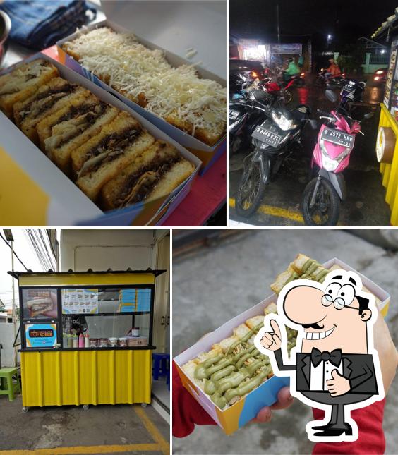 Roti Bakar Robek - Bekasi Jaya, Bekasi - Restaurant menu, prices and ...