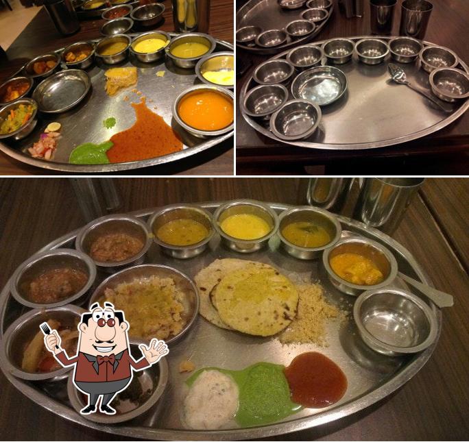 Khandani Rajdhani, Nashik - Restaurant menu, prices and reviews
