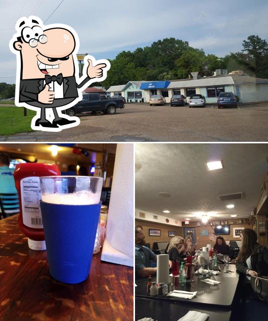 Aw Shucks, Montgomery - Restaurant menu, prices and reviews