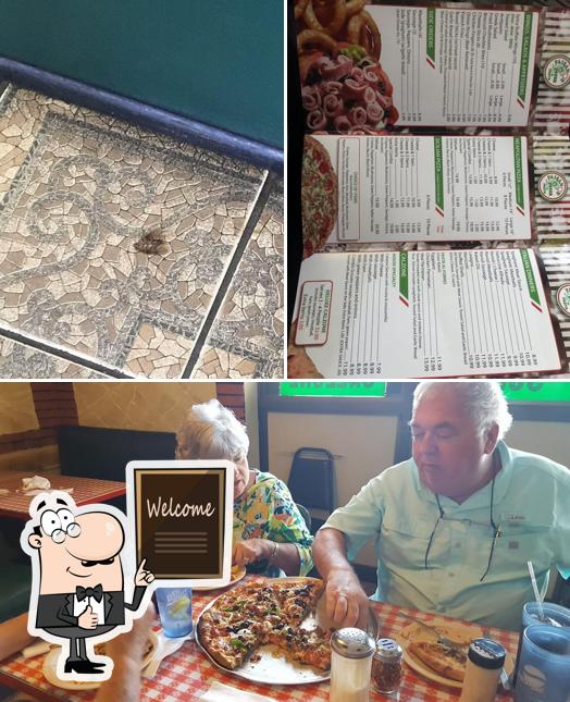 Paisano's Pizza 'N Pasta in Orlando - Restaurant menu and reviews