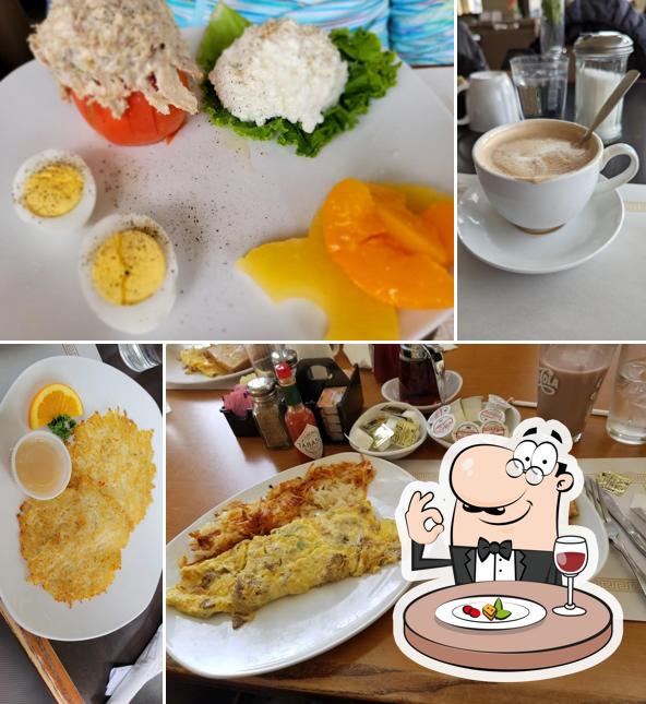 Dali's Cafe, Manitowoc - Restaurant menu, prices and reviews