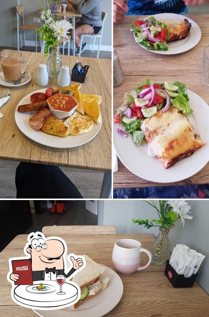 Bloom's Cafe, Romford - Restaurant menu, prices and reviews