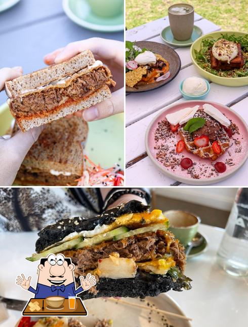 Major Mitchell Cafe, Carnegie - Restaurant menu, prices and reviews