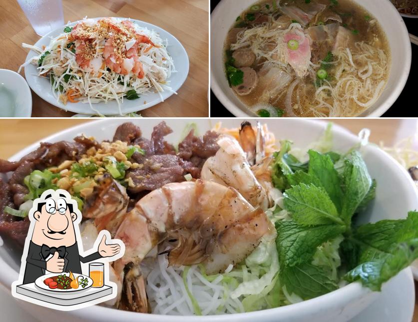 Phở Boston in West Hartford - Restaurant menu and reviews