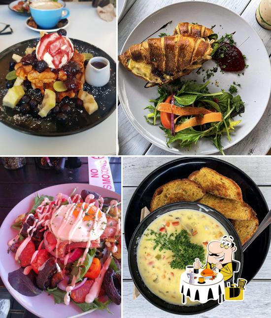 Little latte in Whangamata - Restaurant reviews