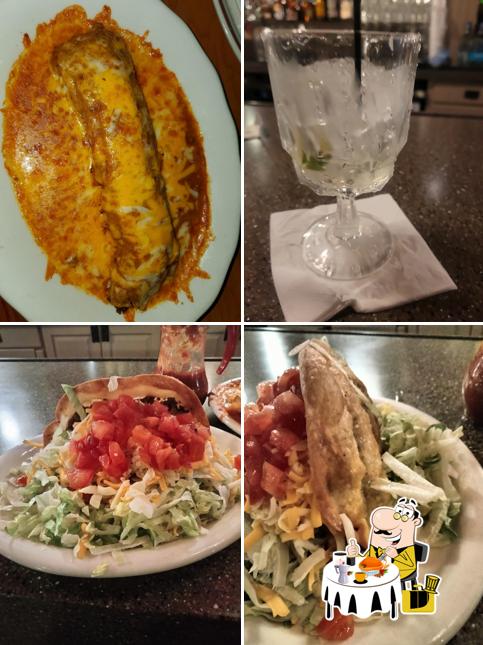 El Bees, 10402 S 144th St in Omaha - Restaurant menu and reviews