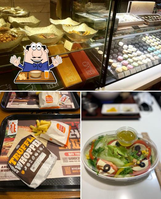 Hyundai Department Store Food Hall, Seoul, 양천구 목동동로 257 - Restaurant ...