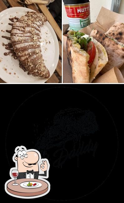 Puff Daddy Pizzeria, Pefki - Restaurant menu, prices and reviews