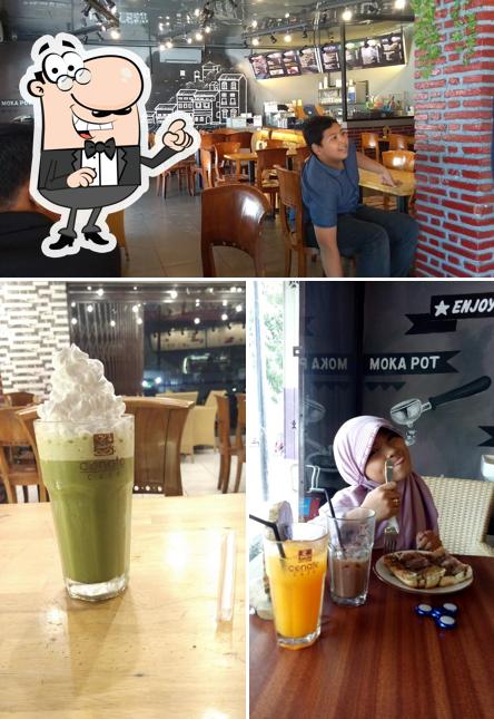 CONATO BAKERY, Situbondo, 72W6+997 - Restaurant reviews
