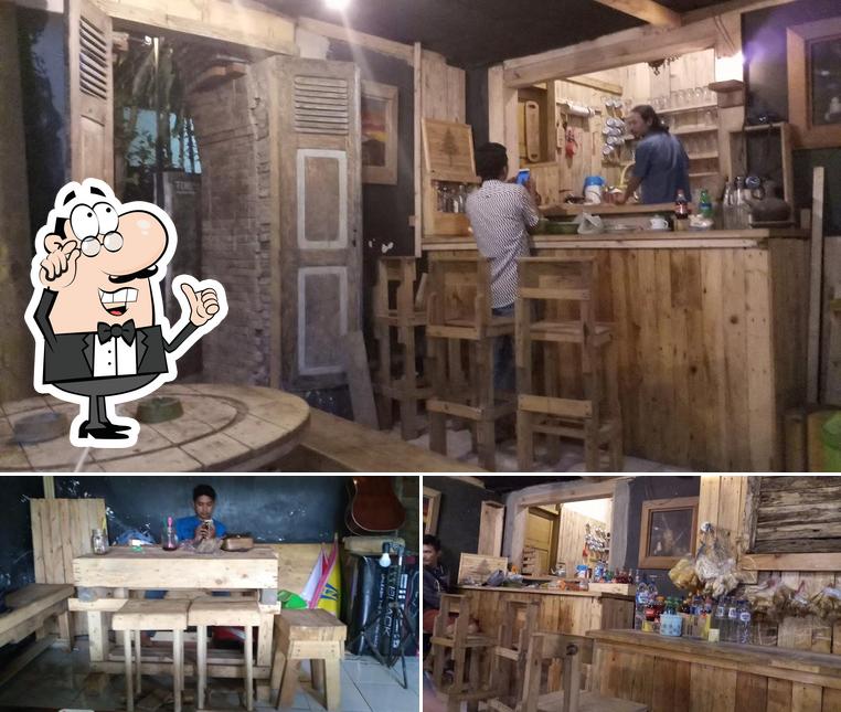 Café Coffee Pinus, Mojosari - Opiniones del restaurante