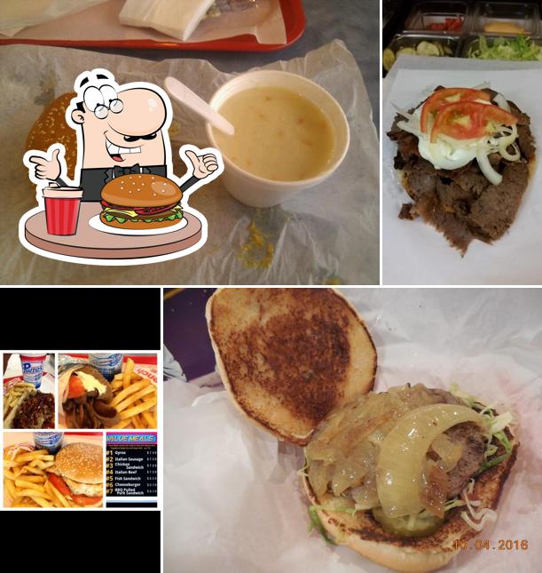 Pluto's, Oak Lawn - Restaurant menu, prices and reviews