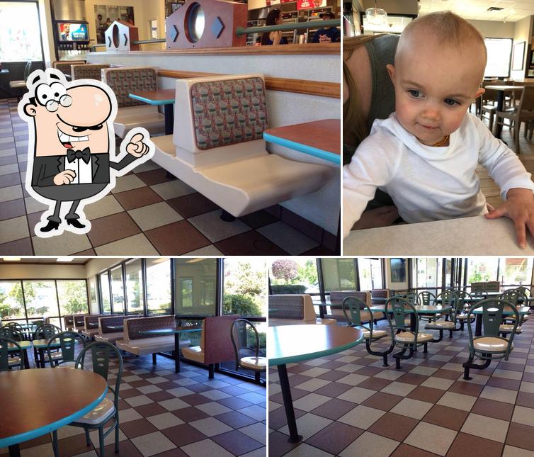 KFC, 25925 Pacific Hwy S in Des Moines - Restaurant menu and reviews