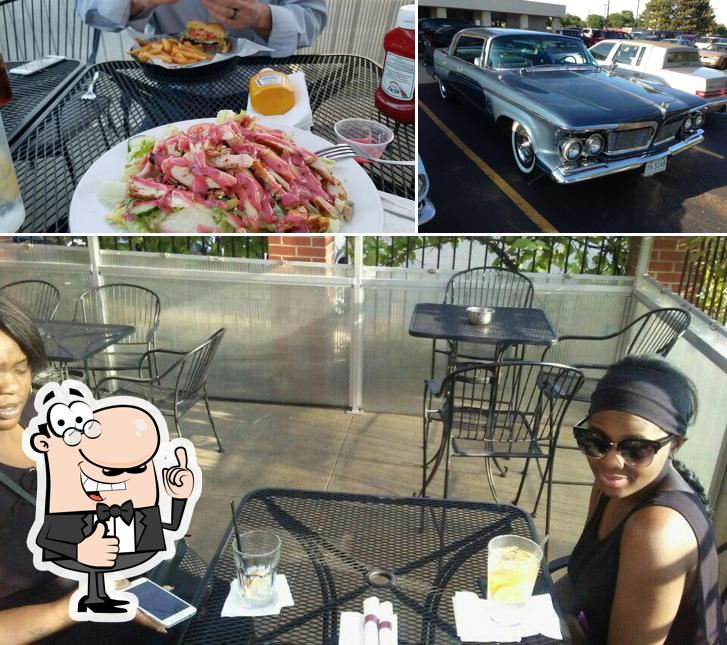 LimeLight Sports Bar & Grill in Warren - Restaurant menu and reviews