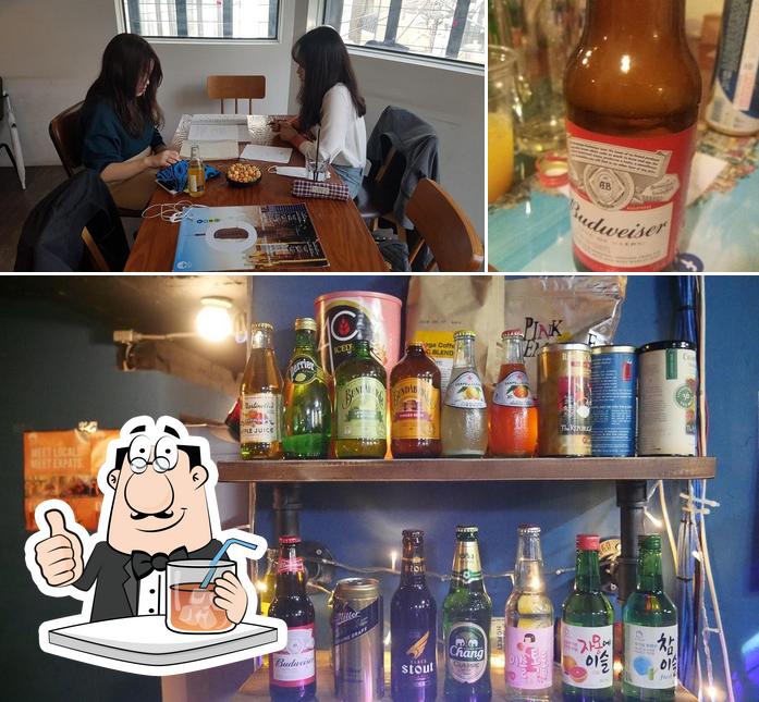 GSM Terrace Hongdae Language Exchange Cafe and Pub, Seoul - Restaurant ...