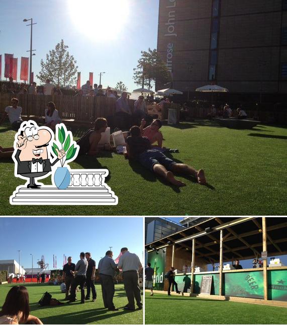The Podium Bar, Queen Elizabeth Olympic Park in London - Restaurant reviews
