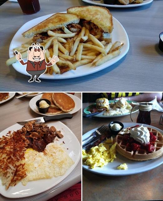 Perkins Restaurant & Bakery, 250 Noble Creek Dr in Noblesville ...