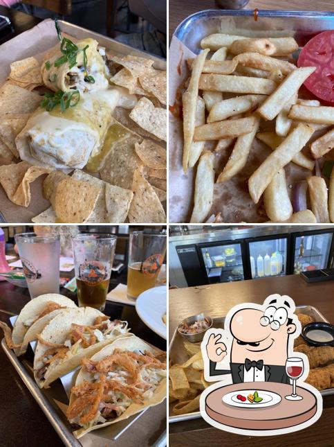 Top 5 pubs & bars in Manistee, december 2025 - Restaurant Guru