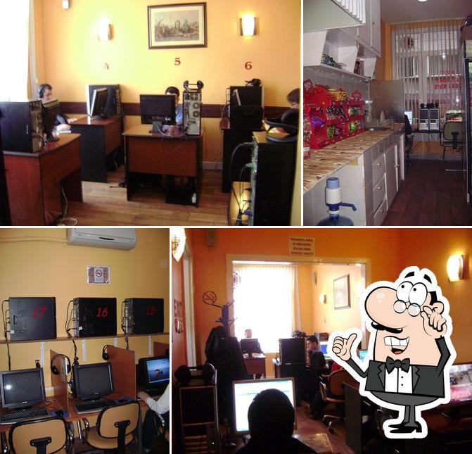 Hat Internet Cafe, Istanbul