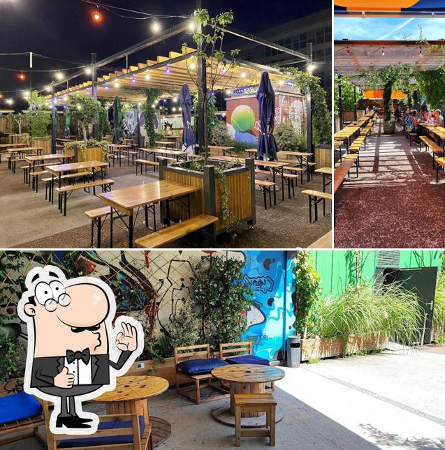 Le Patio Rooftop pub et bar, Montreuil - Critiques de restaurant
