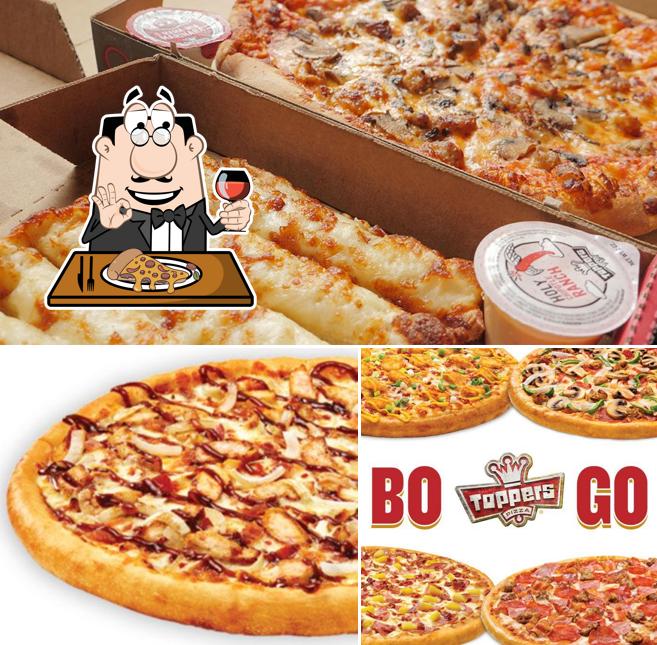 Toppers Pizza, Waukesha - Restaurant menu, prices and reviews