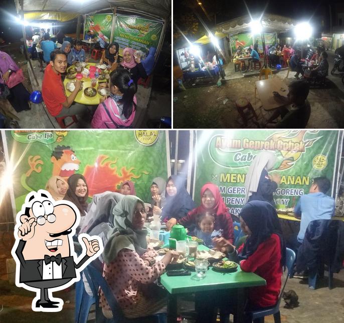 Ayam Geprek Cobek Cabe Ijo cafe, Batam - Restaurant reviews