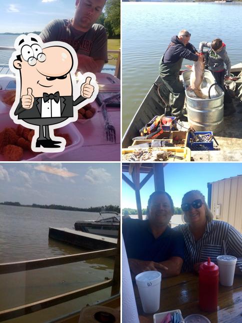 E'Town River Restaurant in Elizabethtown - Restaurant menu and reviews