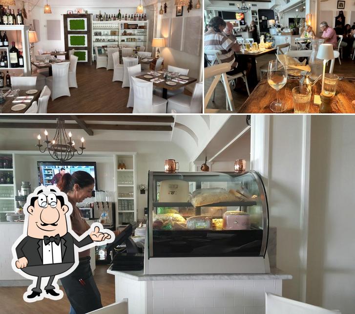 Molto Trattoria, Naples - Restaurant menu, prices and reviews