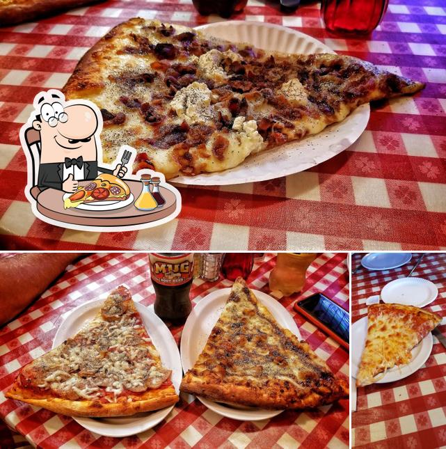 Italian Connection Pizza, Dumont - Restaurant menu, prices and reviews